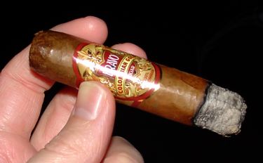 Colombian Gold by Bravo Cigar | Cigarfan.net